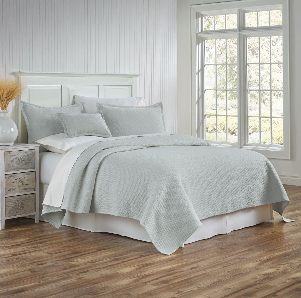 TRACEY stone washed coverlet - TL at Home